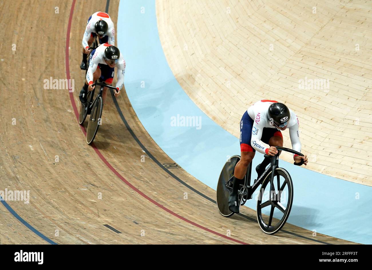 Yoshitaku Nagasako (right) of Team Japan with Yuta Obara and Kaiya Ota ...