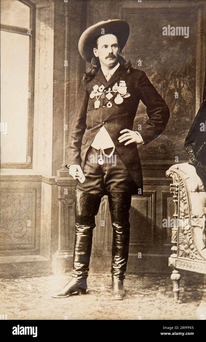 "Doc" Carver in Louisville displaying his sharpshooting medals Stock ...