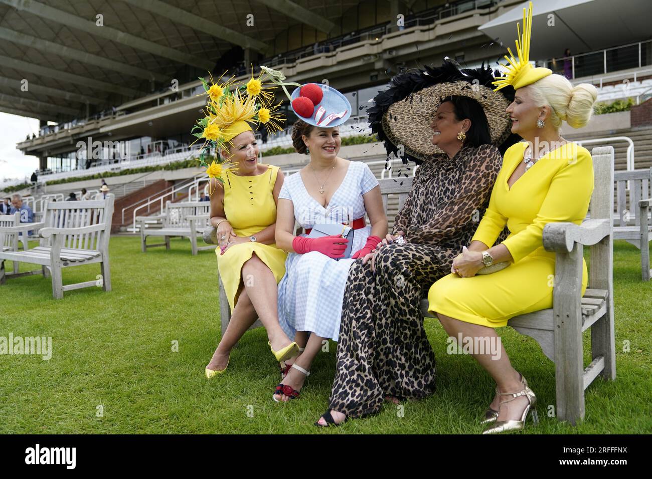 Anna gilder hi-res stock photography and images - Alamy