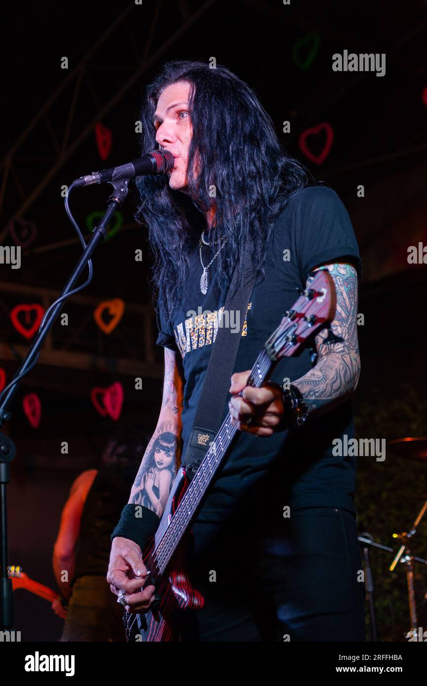 Todd Kerns (Heroes and Monsters Stock Photo - Alamy
