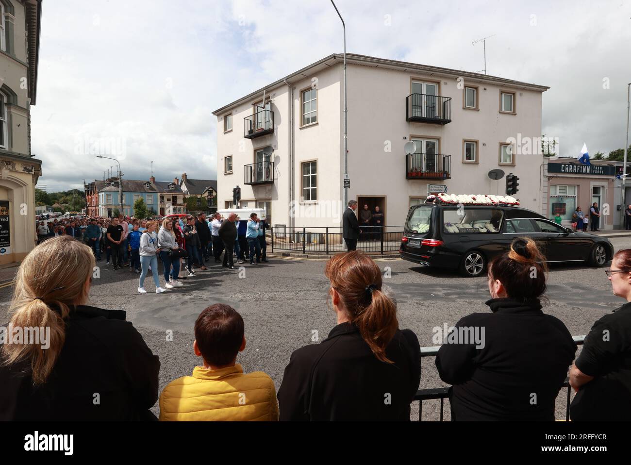 The funeral procession of Kiea McCann makes its way to the Sacred Heart ...