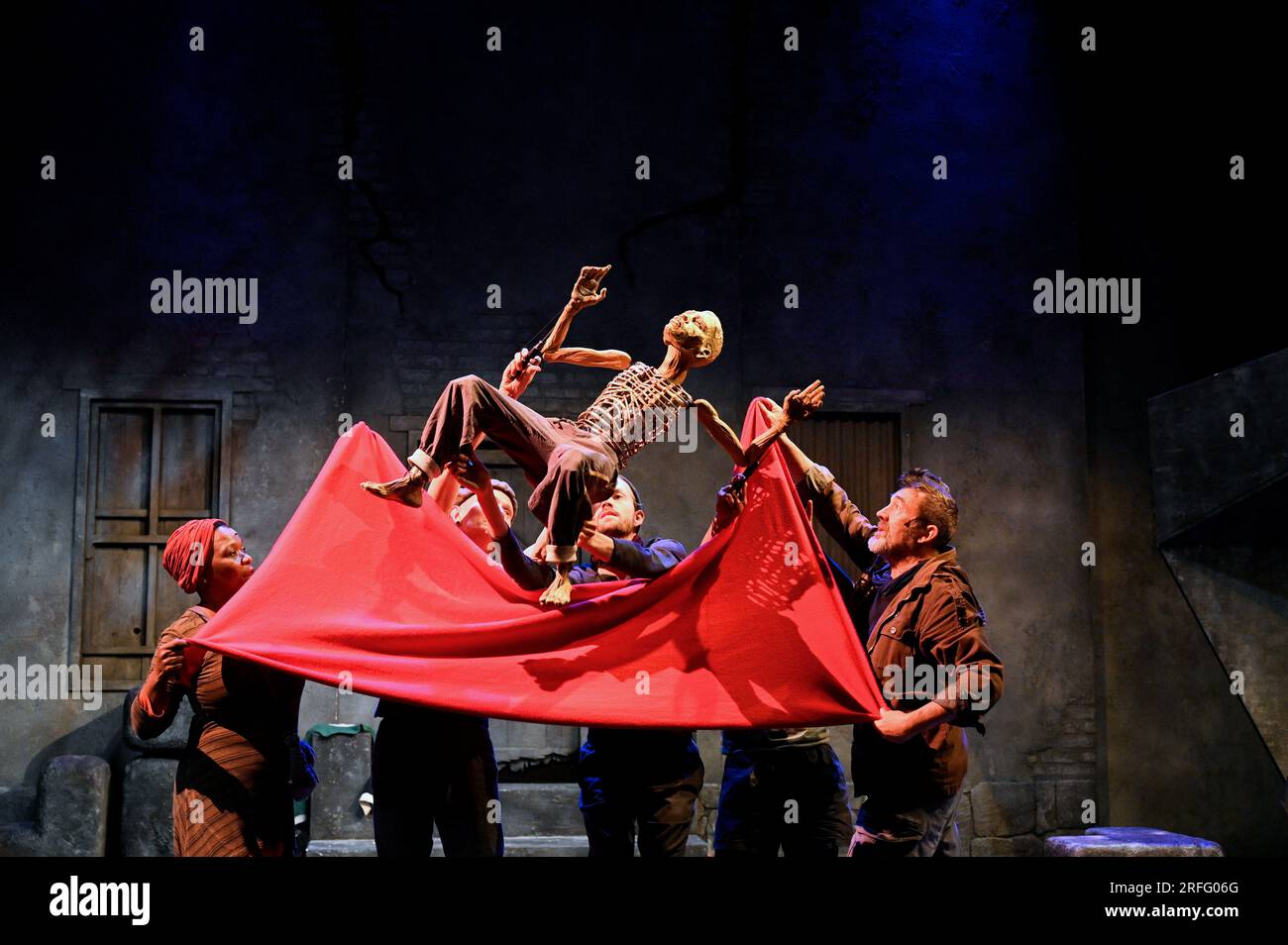 Edinburgh, Scotland, UK. 3rd Aug 2023. Edinburgh Fringe: The ensemble ...