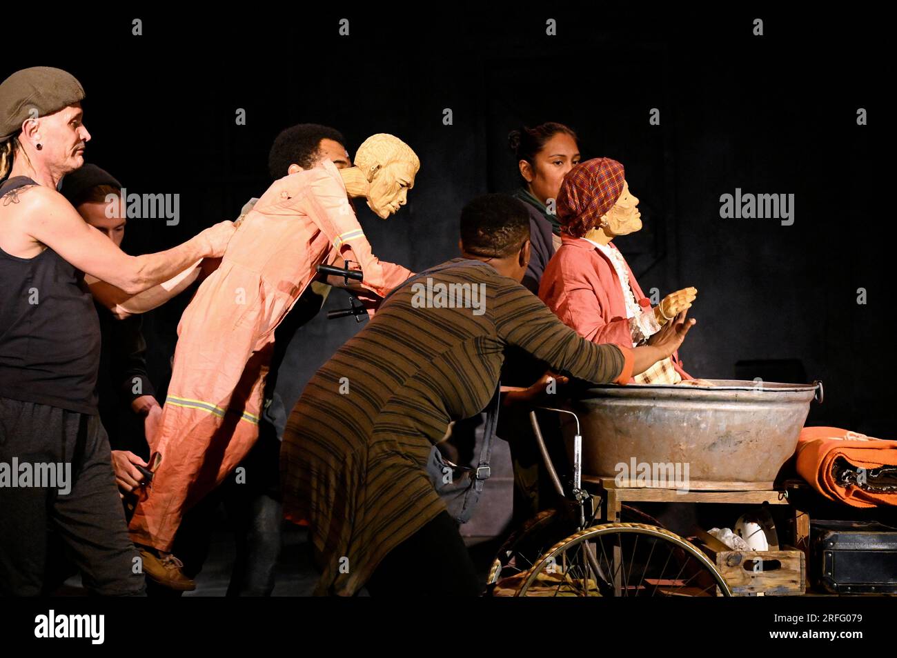 Edinburgh, Scotland, UK. 3rd Aug 2023. Edinburgh Fringe: The ensemble ...