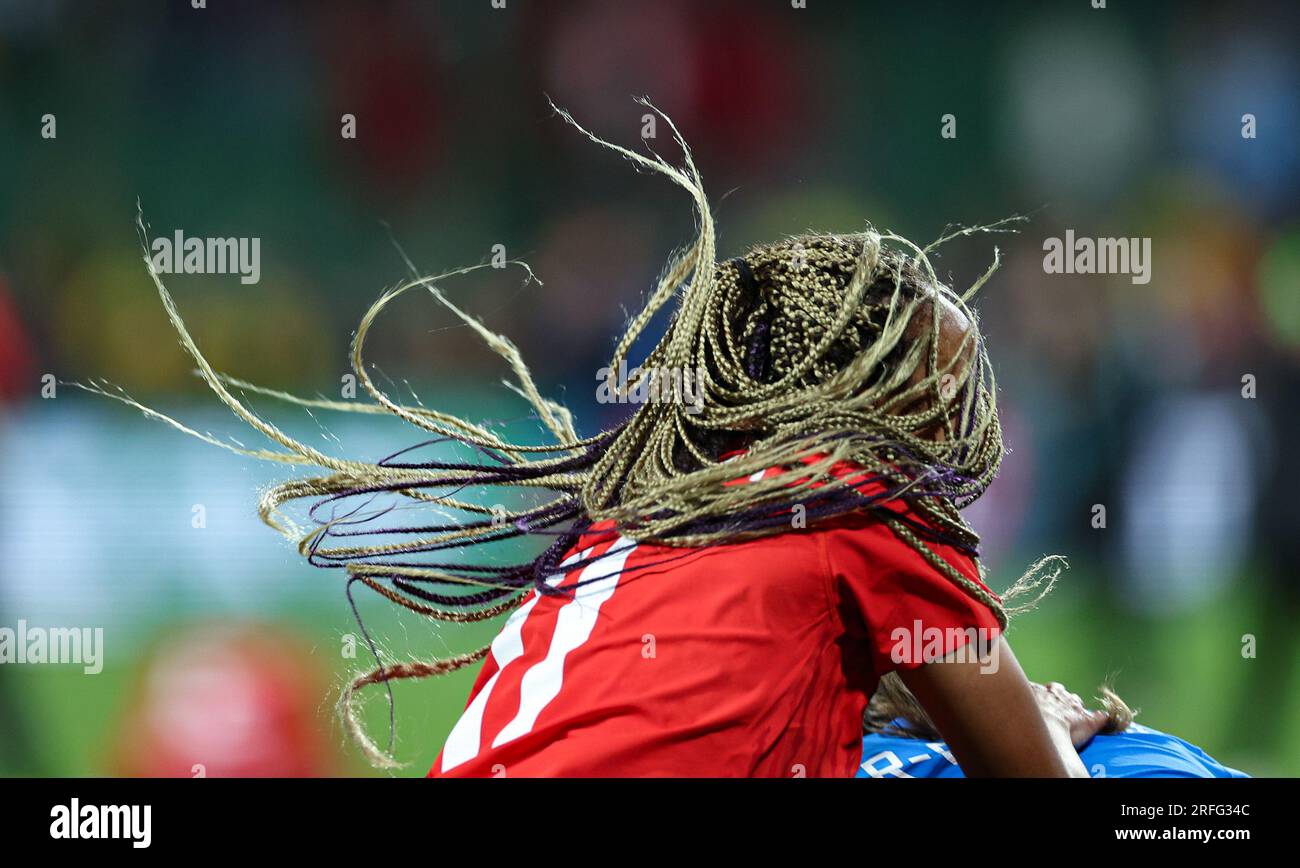 Perth, Australia. 3rd Aug, 2023. Morocco's Fatima Tagnaout celebrates ...