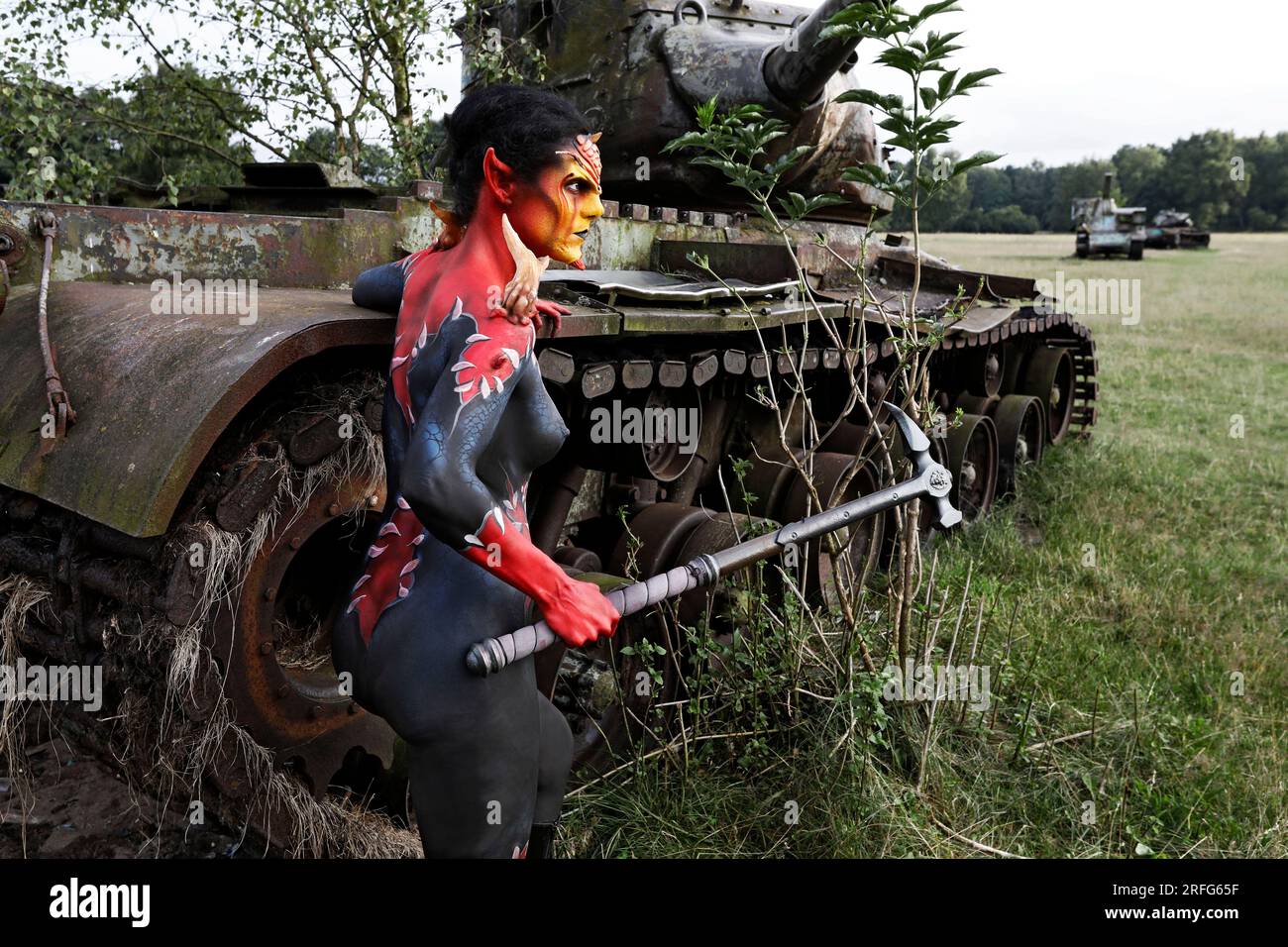 GEEK ART - Bodypainting and Transformaking: Photoshooting with Barbara ...