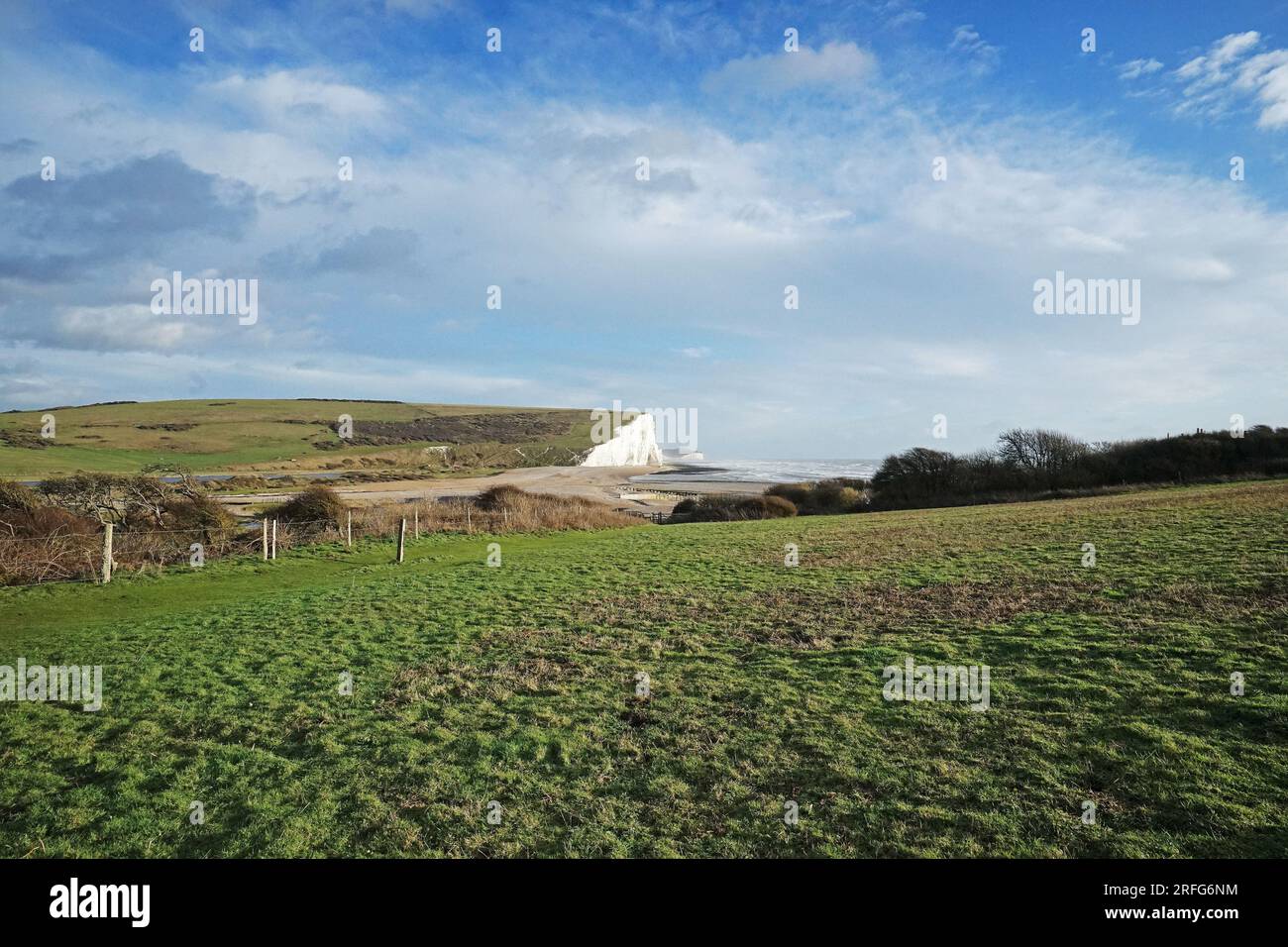 The great views from the top of the Seven Sisters chalk cliffs and ...