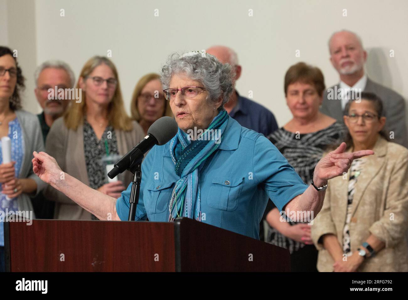 Rabbi Doris Dyen, a survivor of the Tree of Life mass shooting, speaks ...