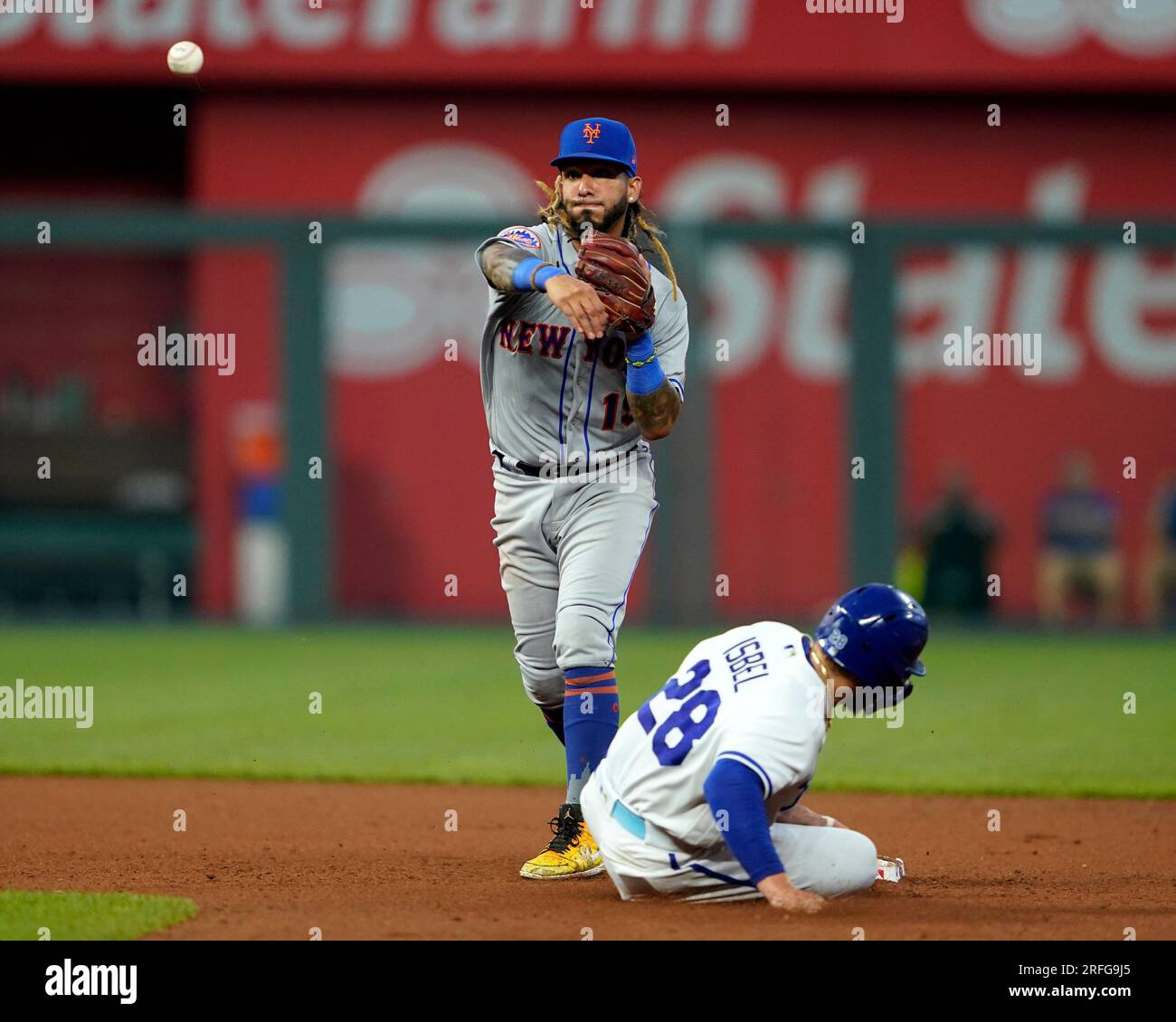 AUG 02, 2023: New York Mets shortstop Francisco Lindor (12) makes a ...