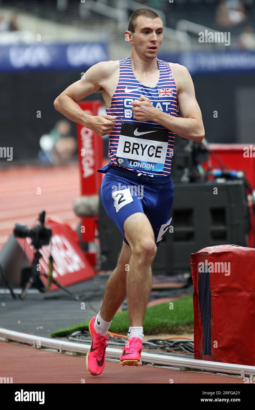 Steven BRYCE of Great Britain in the mens T20 1500m Ambulant in the ...