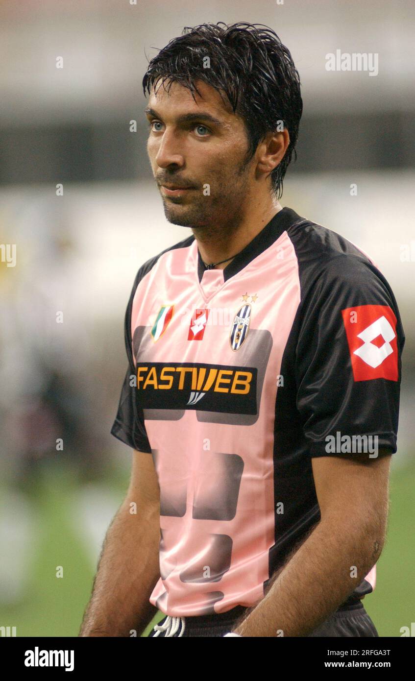 Milan Italy 2002-08-18 , Gianluigi Buffon goalkeeper of Juventus ...