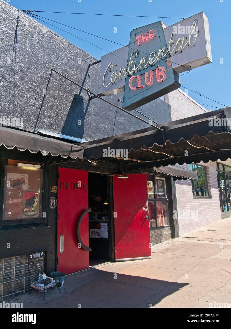 Sign for The Continental Club: Legendary music venue in Austin, Texas ...