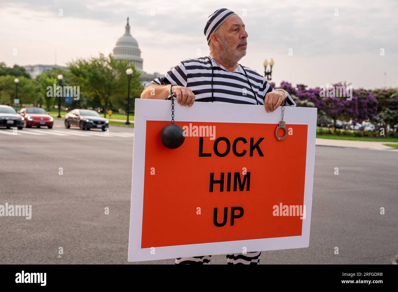 Counts lock hi-res stock photography and images - Alamy