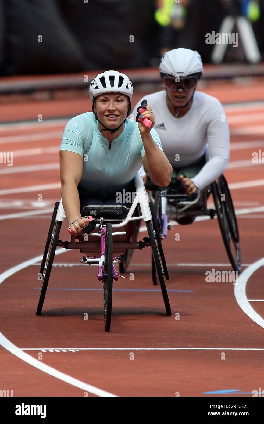 Sammi KINGHORN of Great Britain winning the womens T53 800m wheelchair ...