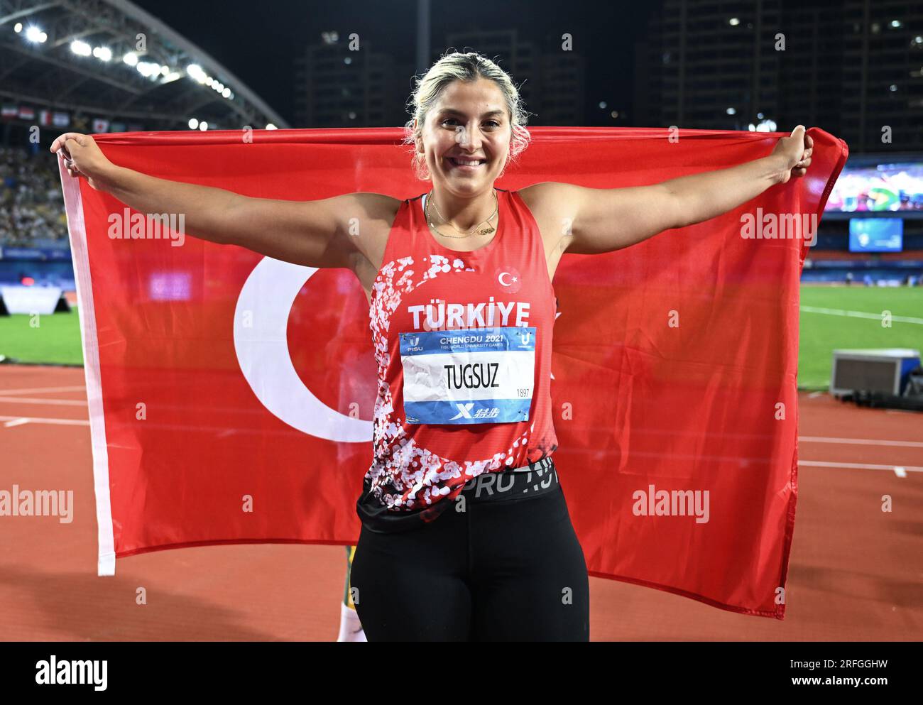 Eda tugsuz athletics hi-res stock photography and images - Alamy