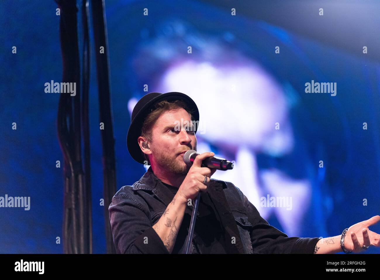 Johannes Oerding auf seiner Plan-A Tour am 06.04.2023 in der Rudolf ...
