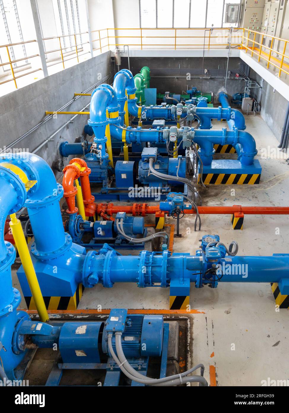 Interior circulation space hi-res stock photography and images - Alamy