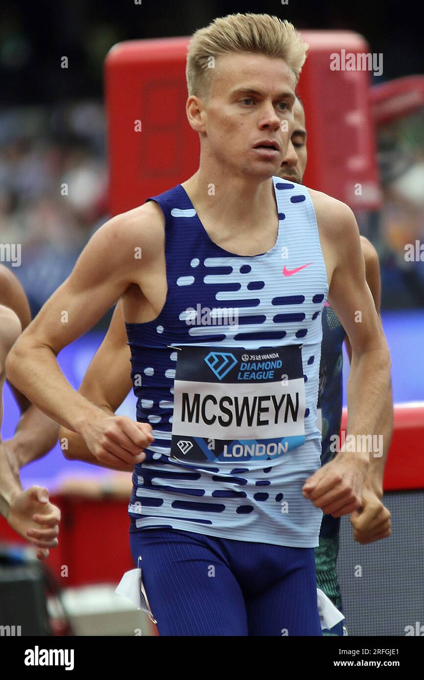 Stewart McSWEYN of Australia in the mens 1500 metres in the Wanda ...