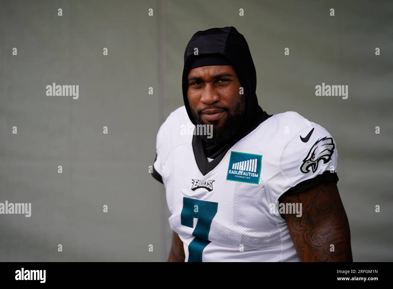 Philadelphia Eagles' Haason Reddick walks to the field during the NFL ...