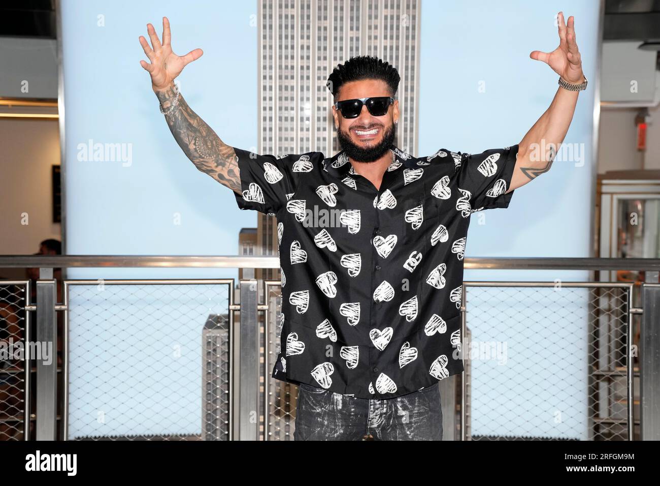 Paul "DJ Pauly D" DelVecchio from the cast of "Jersey Shore Family ...