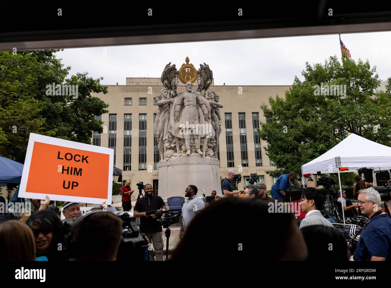 E barrett prettyman courthouse hi-res stock photography and images - Alamy