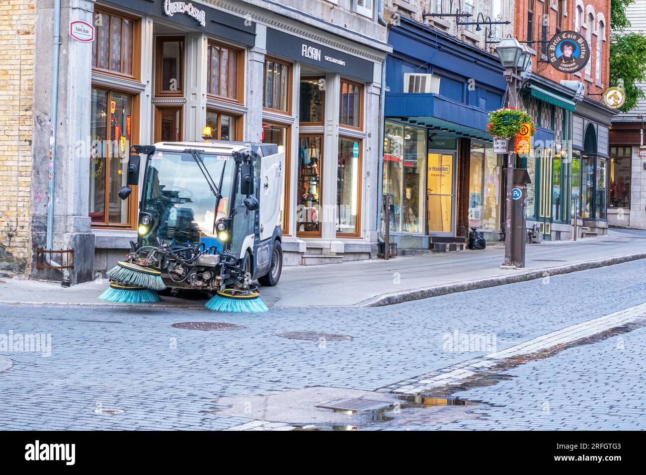 Morning sweeper hi-res stock photography and images - Alamy
