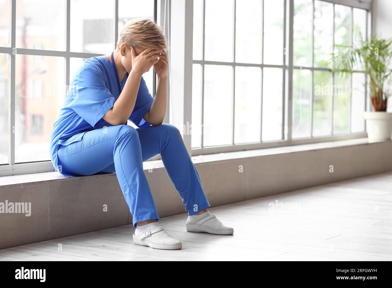Stressed nurse student hi-res stock photography and images - Alamy