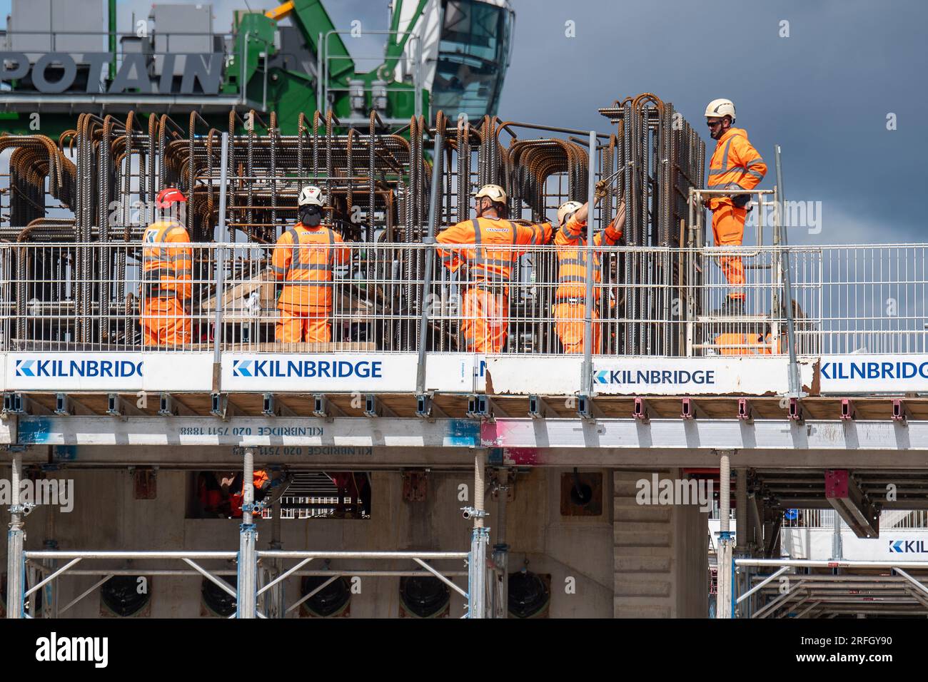 Harefield, UK. 3rd August, 2023. Construction of the HS2 High Speed ...