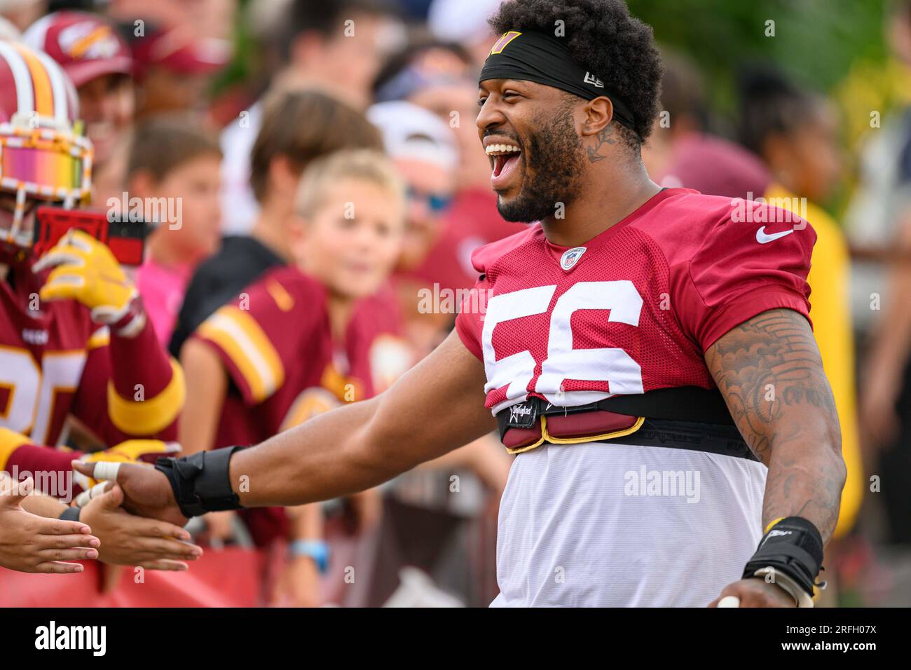 Washington commanders fans hi-res stock photography and images - Alamy