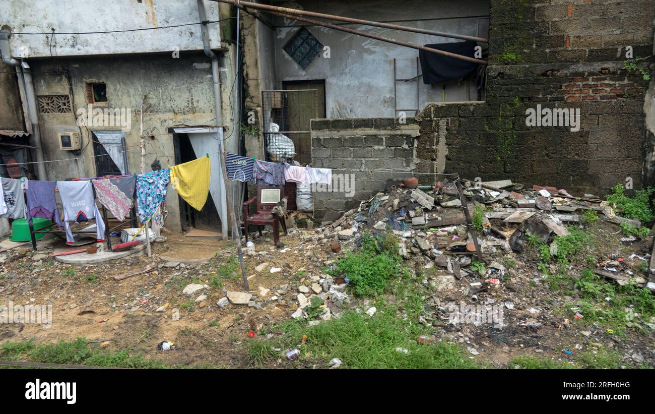 Bidonville poor poverty hi-res stock photography and images - Alamy