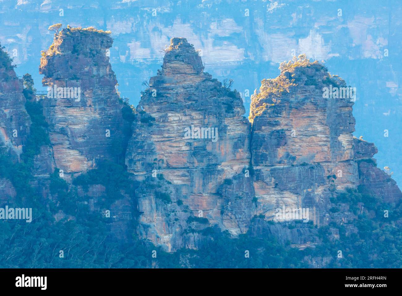 Photograph of the famous Three Sisters rock formation at Echo Point in ...