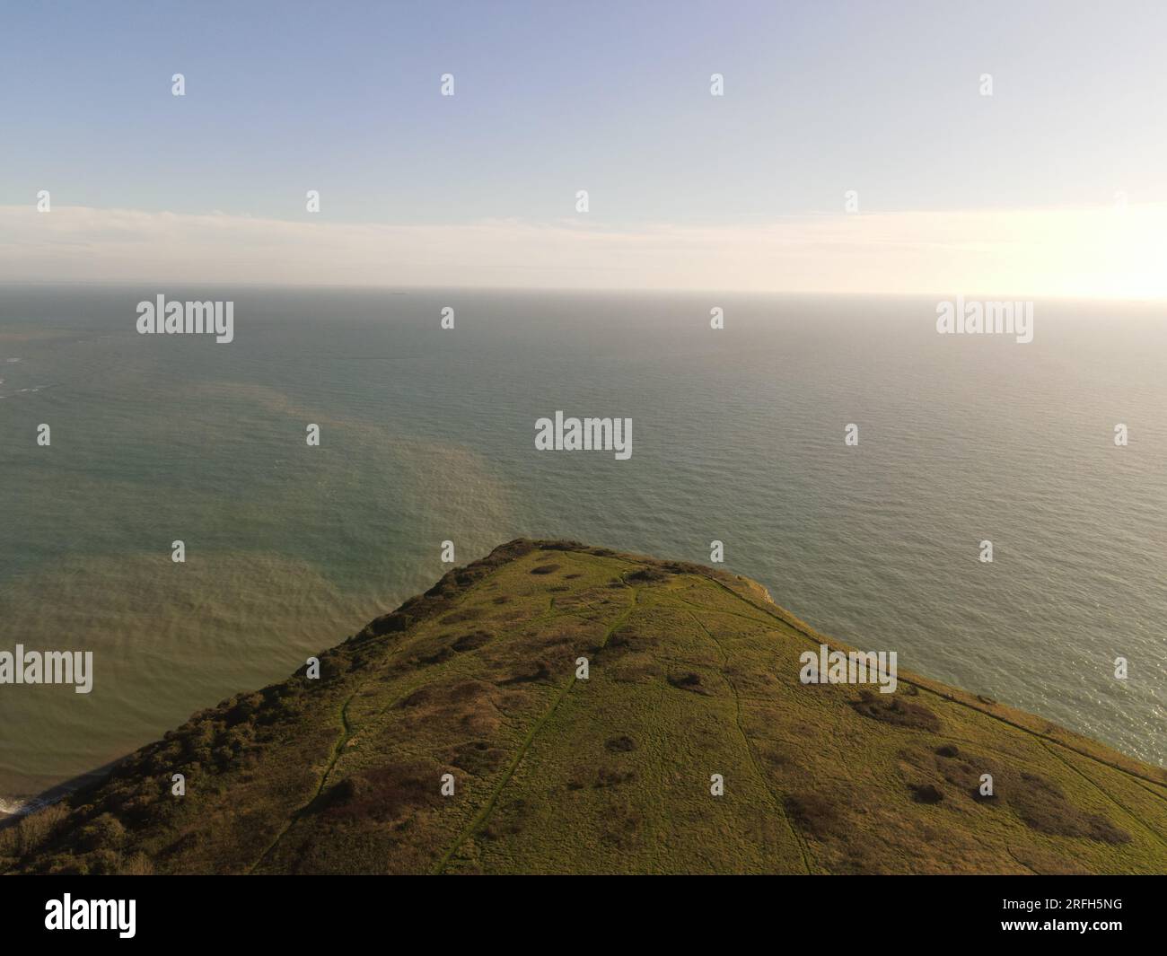 British ocean waves above hi-res stock photography and images - Alamy