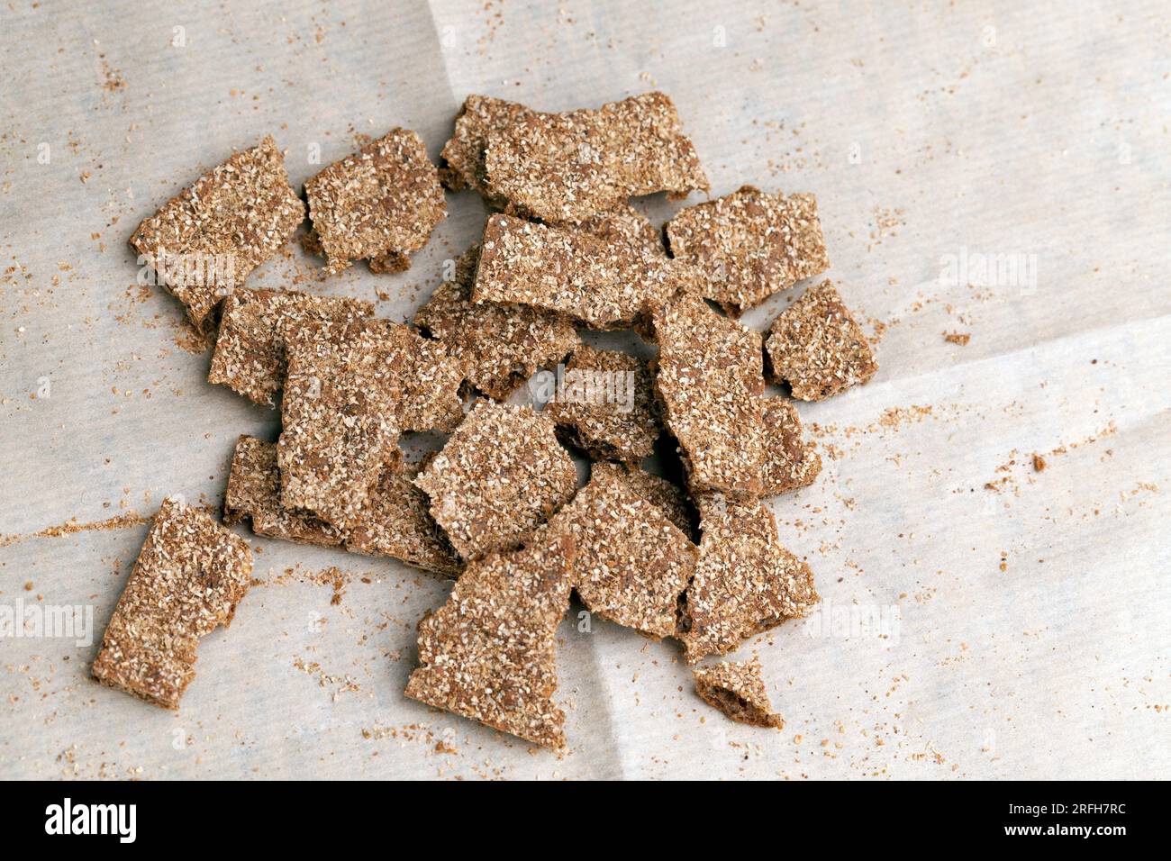 crispy rye bread, healthy foods made from rye flour, thin and crispy ...