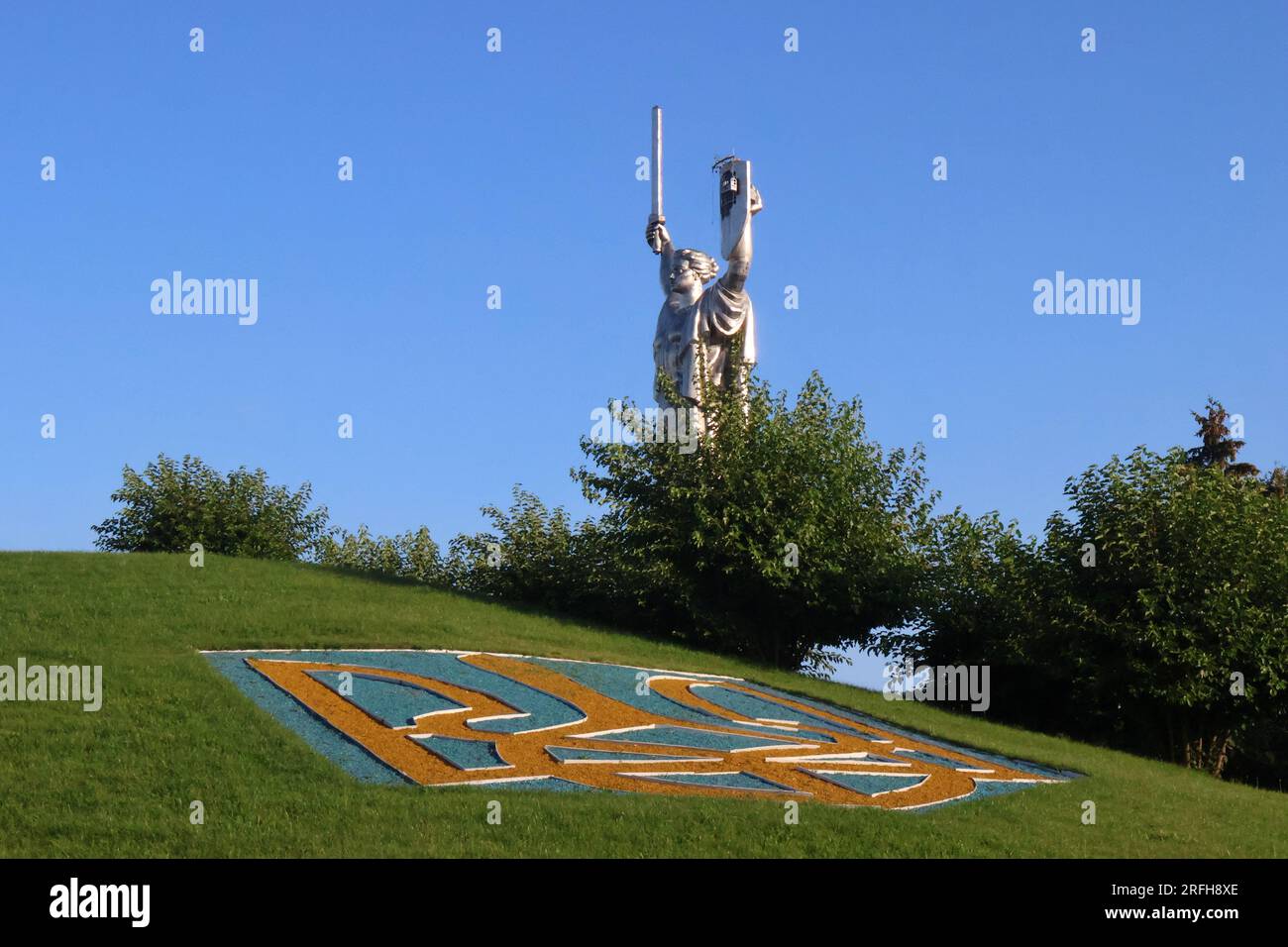 Kyiv, Ukraine. 03rd Aug, 2023. The State Emblem of the Soviet Union on ...