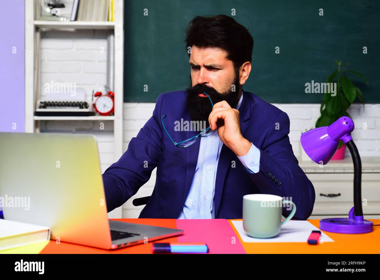 Exam pc hi-res stock photography and images - Alamy