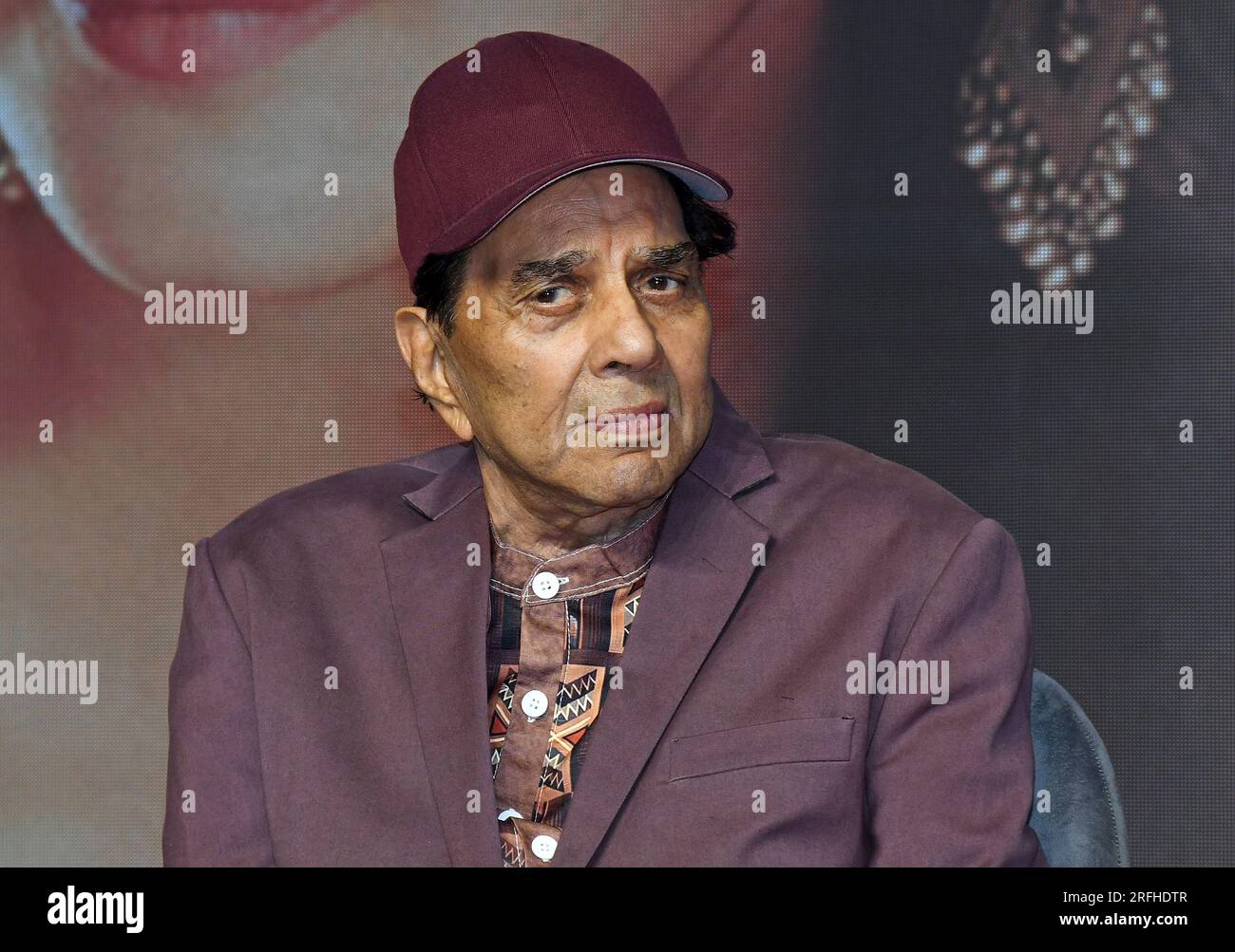 Rocky aur rani kii prem kahaani hi-res stock photography and images - Alamy