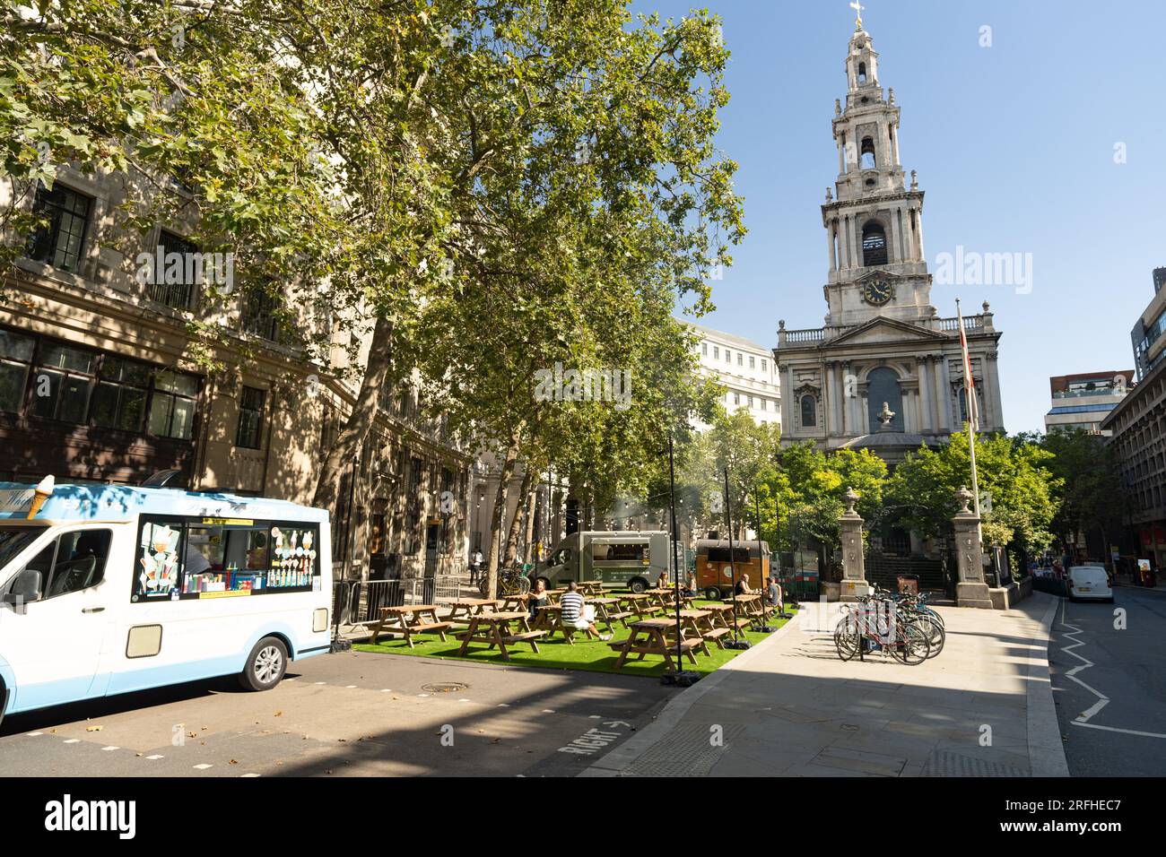 St Mary Le Strand Church, the Strand, Northbank, Westminster city ...
