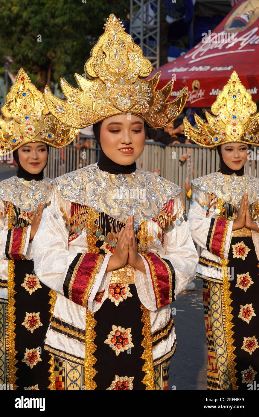 Tari bedana hi-res stock photography and images - Alamy