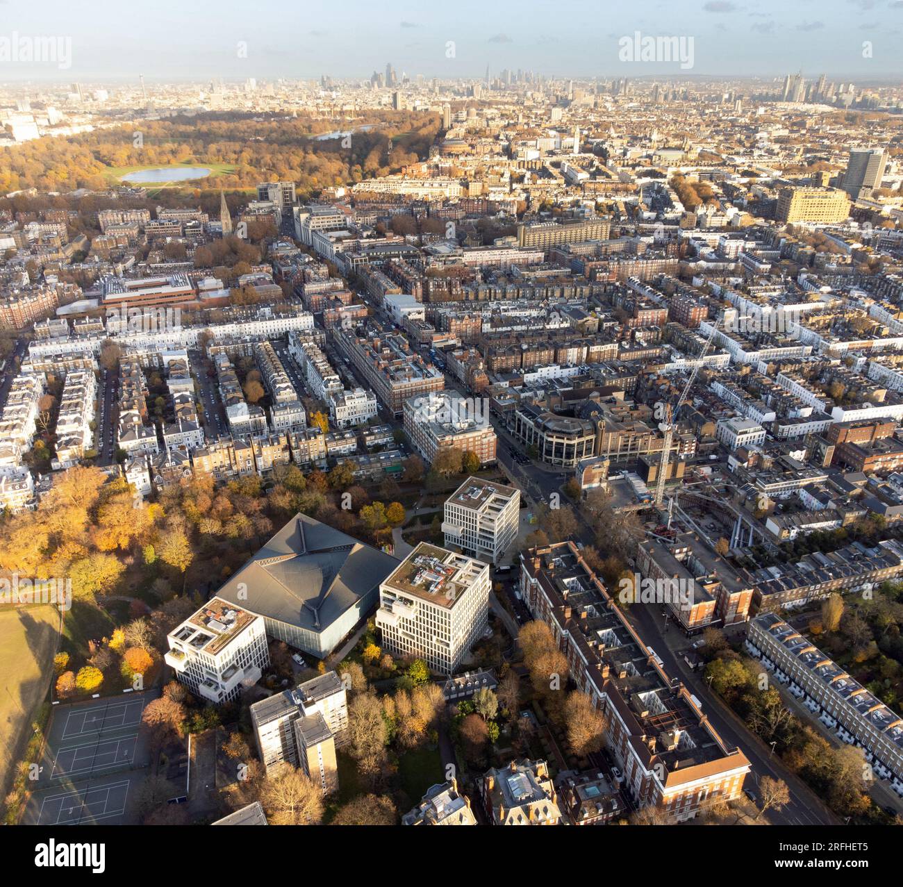 Kensington High Street is the main shopping street in Kensington and Chelsea, London Stock Photo ...