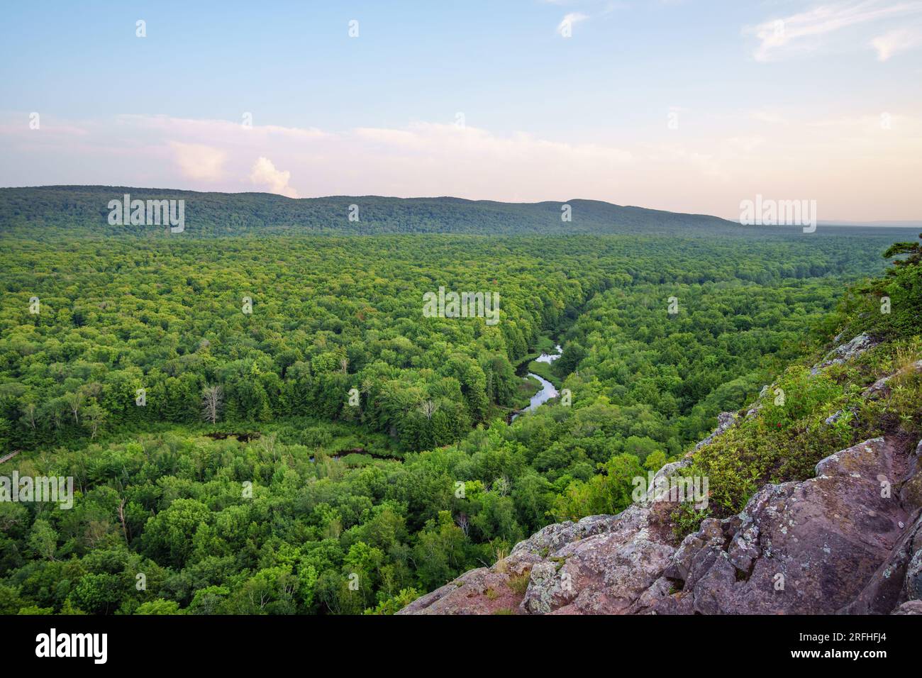 Porcupine Mountains Michigan, Porcupine Mountains Wilderness State Park ...