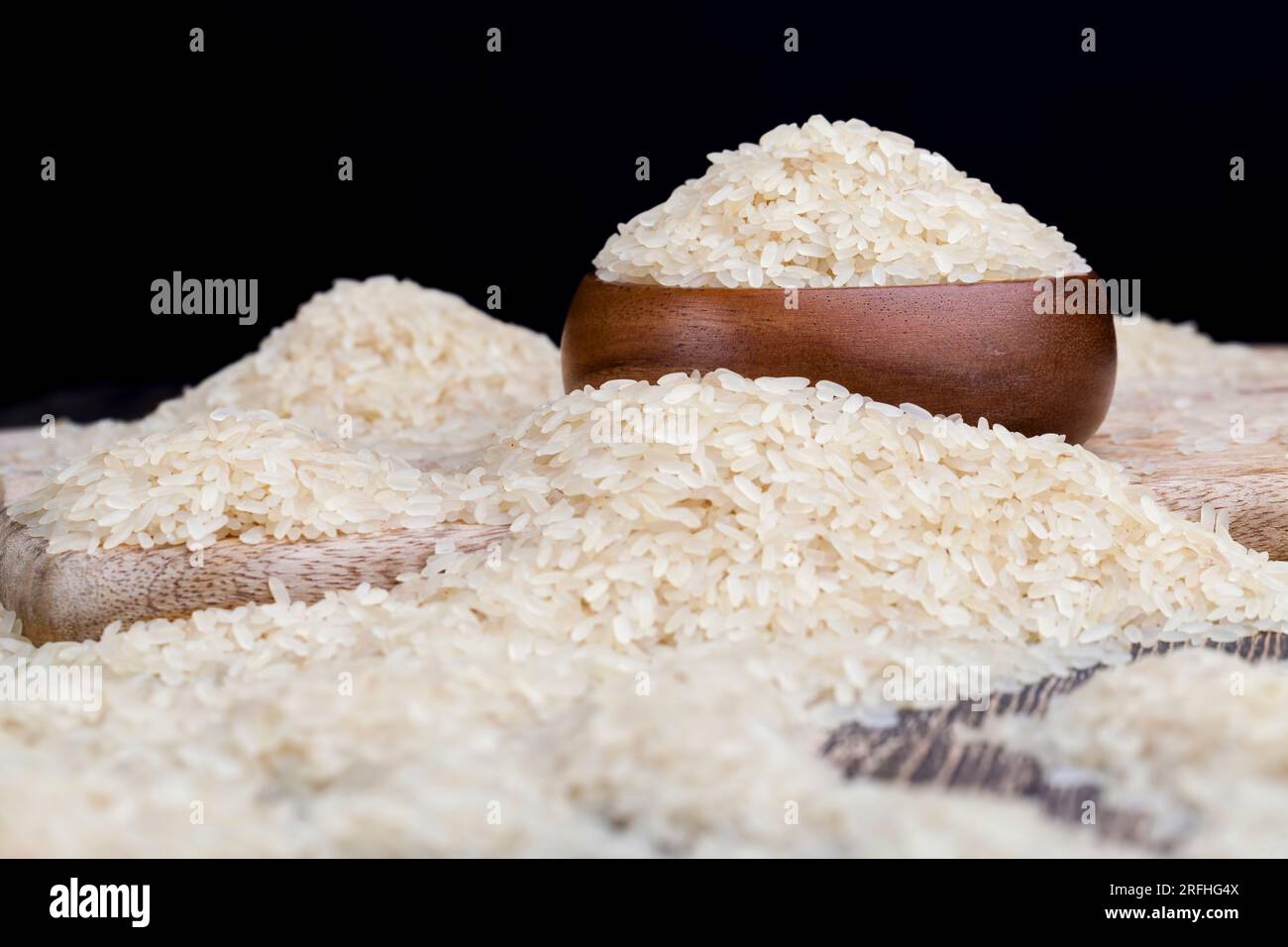 white ripe steamed rice, raw uncooked steamed rice for better taste and ...