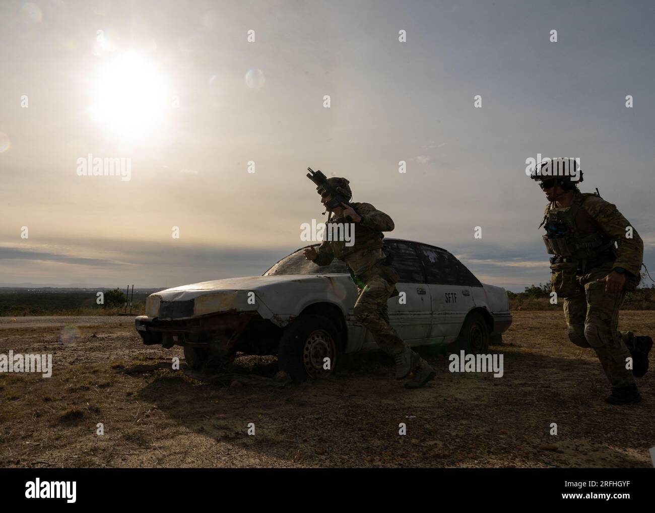 230627-N-OX430-2154 Operators from a U.S. Naval Special Warfare unit ...