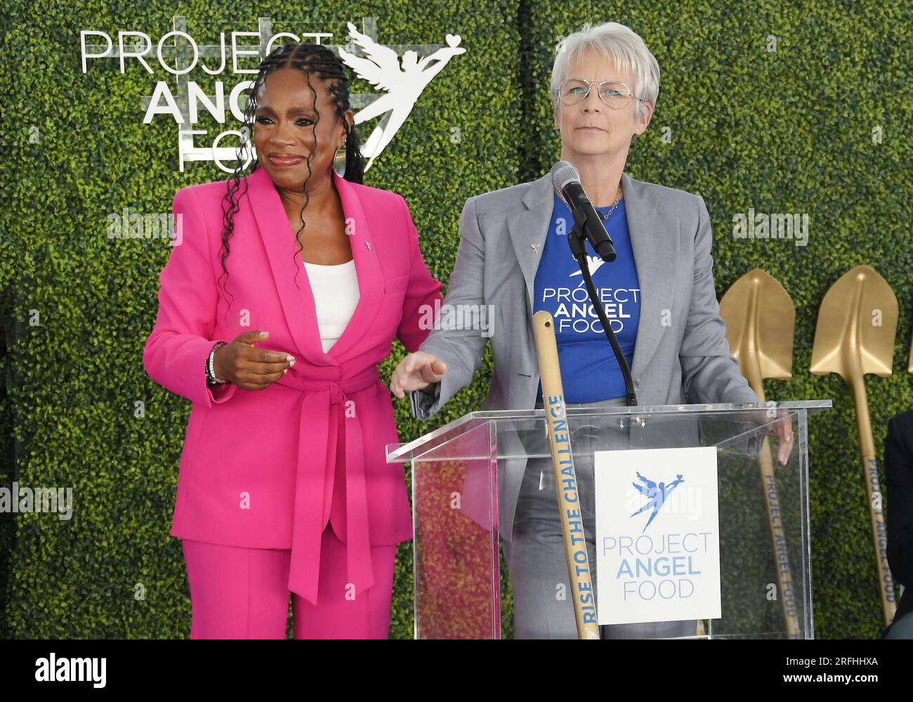 Los Angeles, USA. 03rd Aug, 2023. (L-R) Sheryl Lee Ralph and Jamie Lee ...