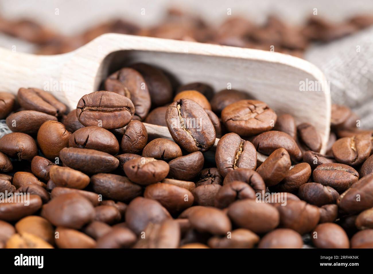a large number of coffee beans, roasted coffee for making drinks Stock ...