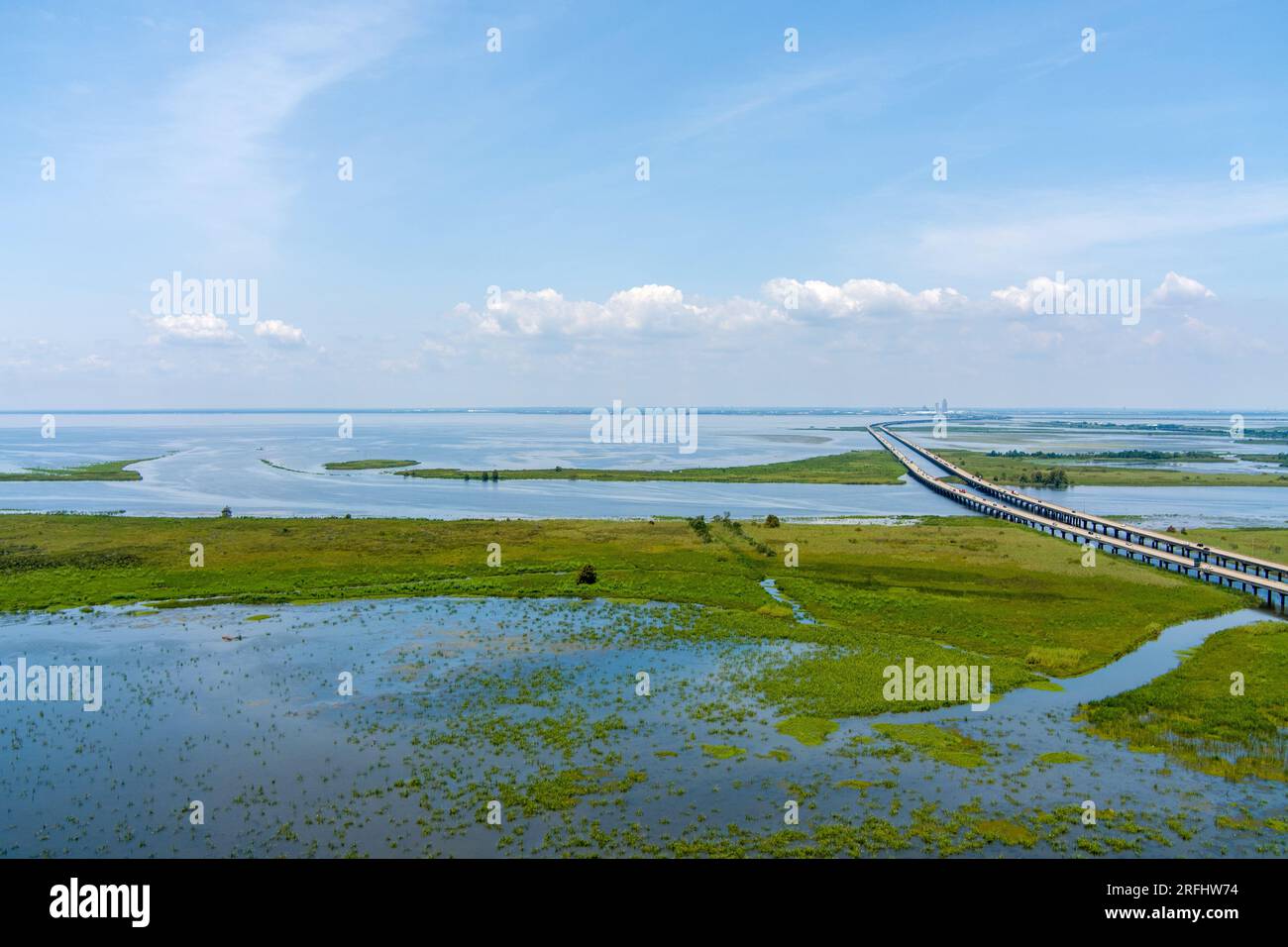 Aerial traffic on interstate 10 hi-res stock photography and images - Alamy