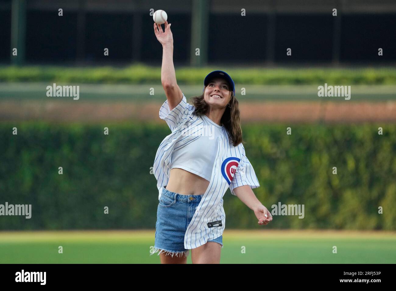 Chicago Red Stars soccer player Sarah Griffith throws out a ceremonial ...