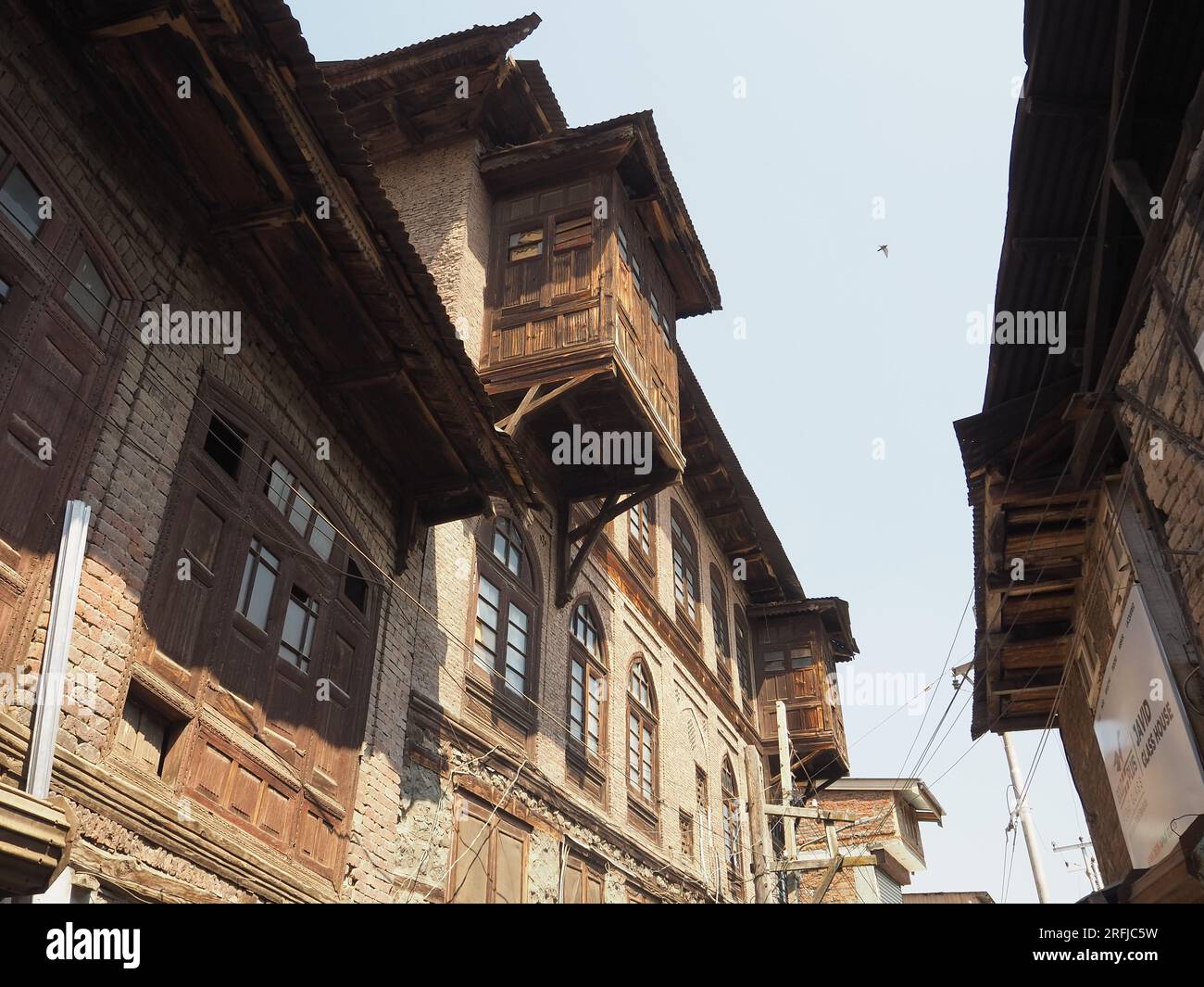 Srinagar old town Stock Photo - Alamy