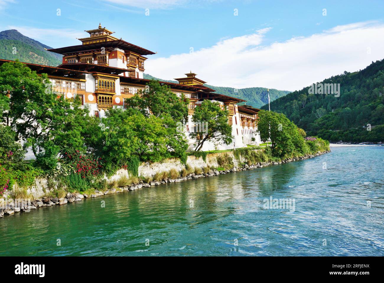 Punakha Dzong seen across the Mo Chhu River in the Punakha district of ...