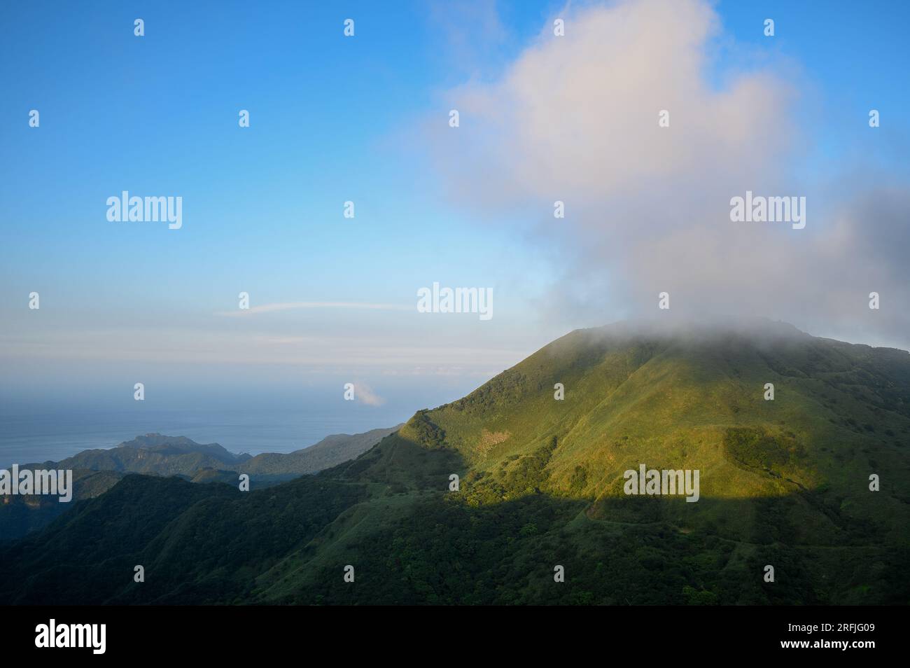 Dynamic Landscapes: Shifting Views amidst Mountain, Clouds, and ...