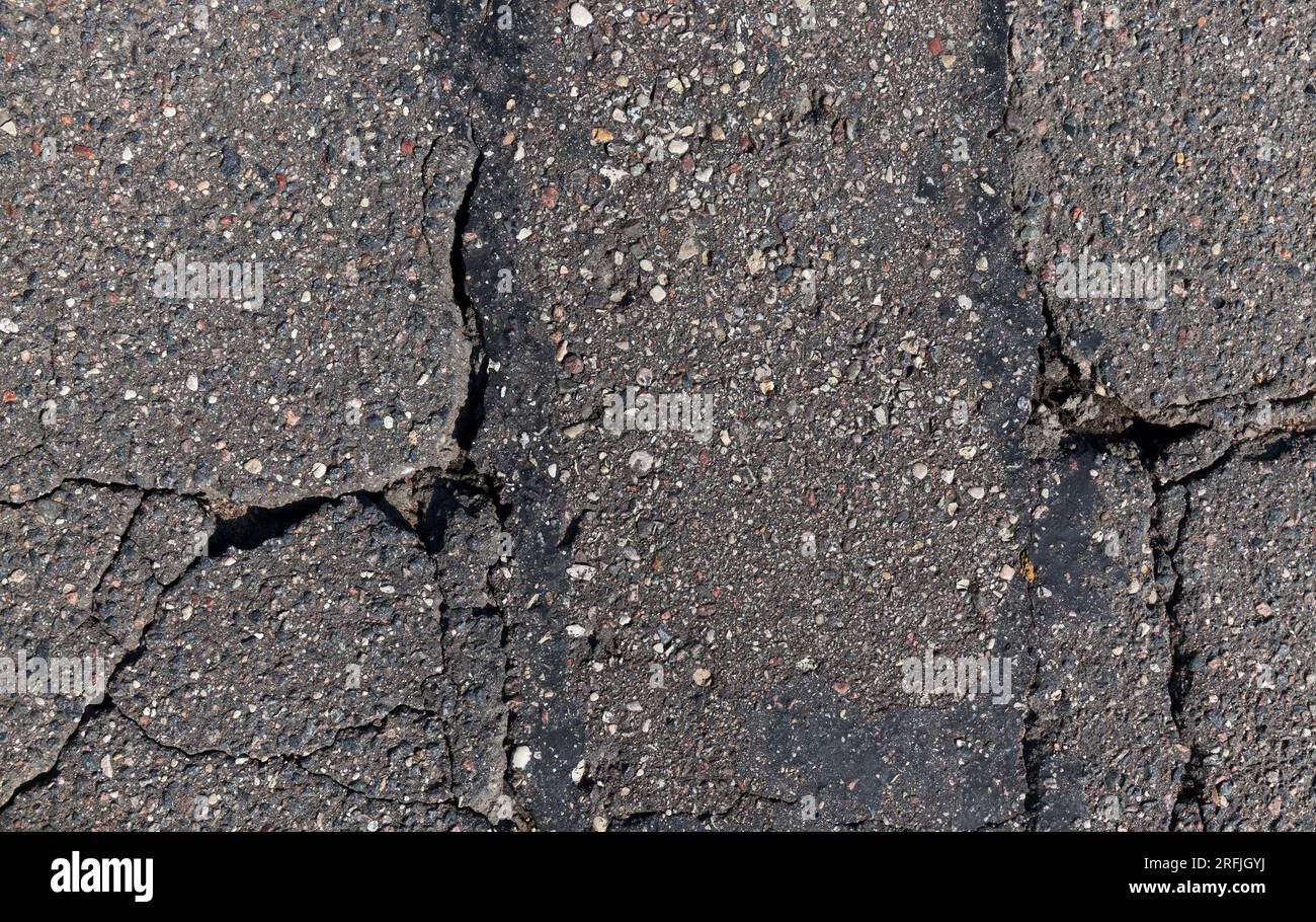 Pavement defects hi-res stock photography and images - Alamy