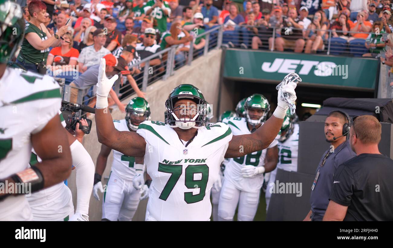 Tanzel smart hi-res stock photography and images - Alamy